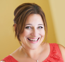 There's A "Giant Honking" Jennifer Weiner Profile In the New Yorker ...