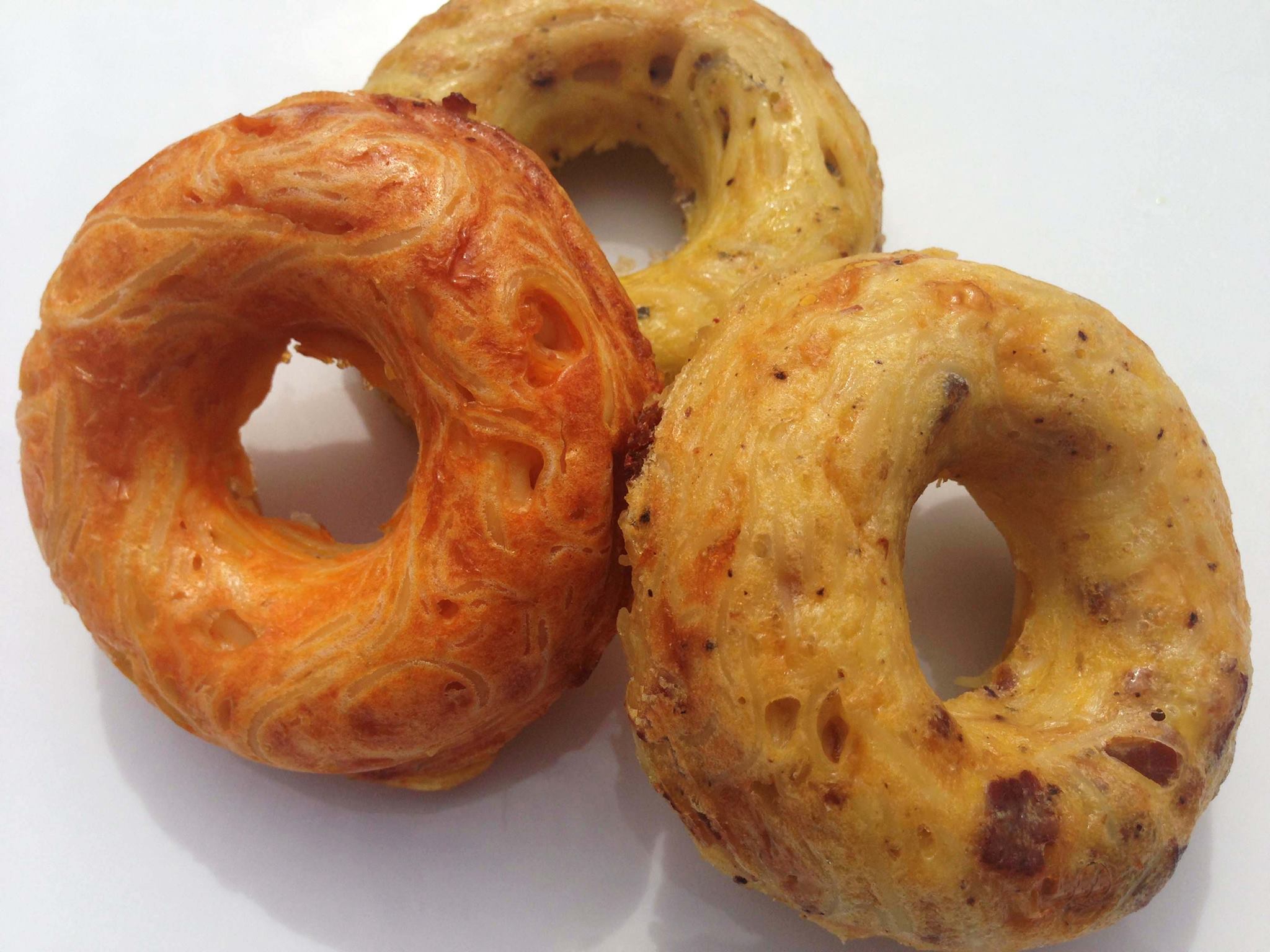 Monday Morning TL;DR: Spaghetti Donuts Now Exist on Planet Earth ...